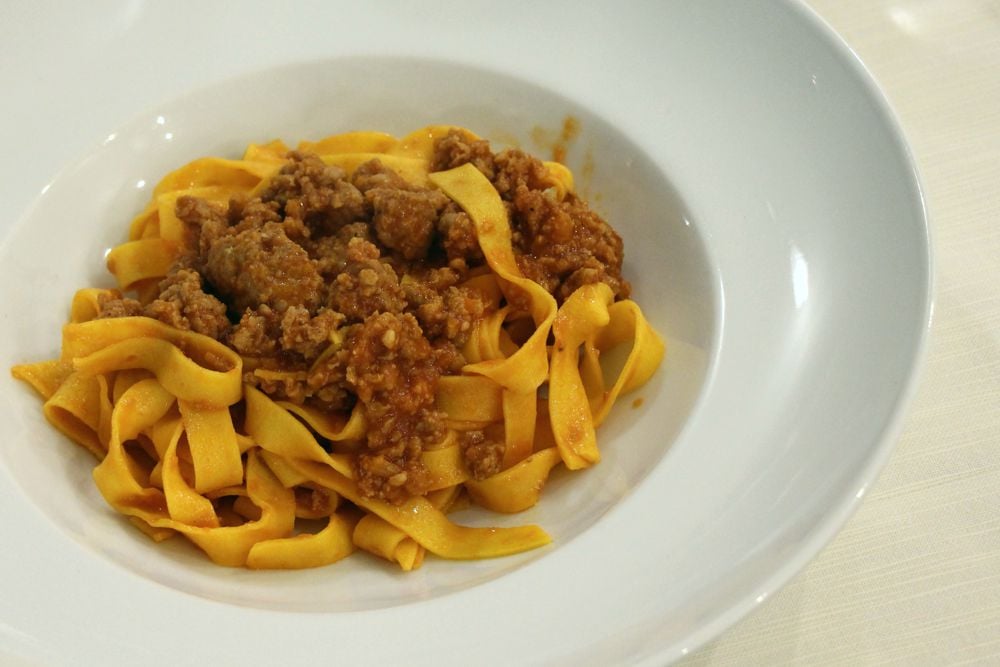 La ricetta del Ragù alla romagnola: qual è quella originale? - Brescia ...